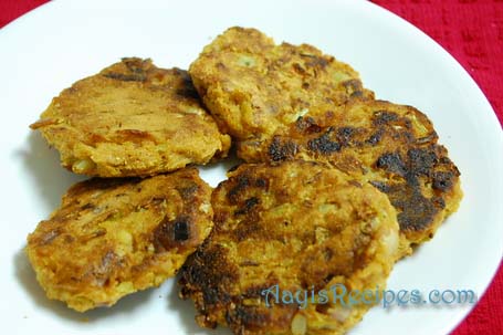 Cabbage vada(Daangar) - Aayi's Recipes